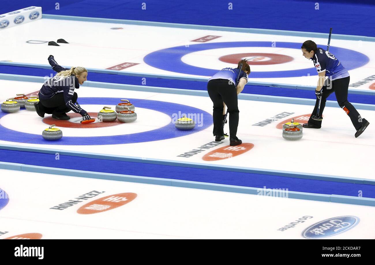 Anna sloan hi-res stock photography and images - Alamy