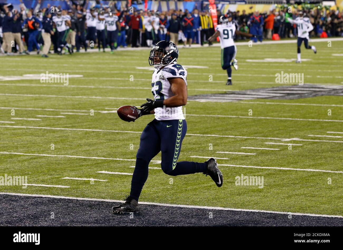 Malcolm smith super bowl hi-res stock photography and images - Alamy