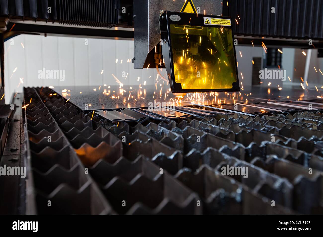 Laser beam cutting hi-res stock photography and images - Alamy
