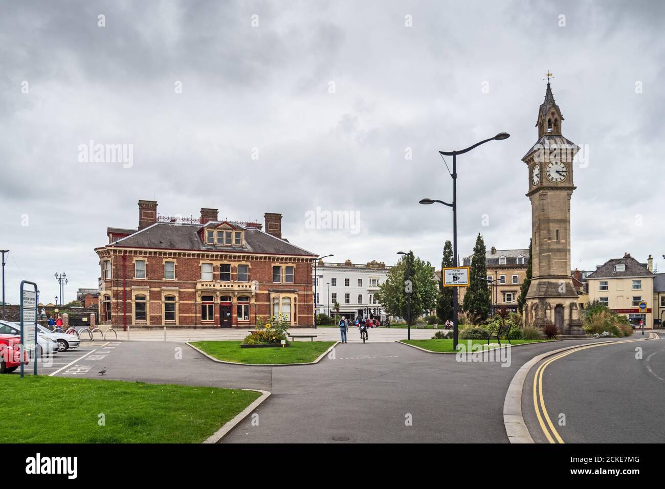 Uk england devon barnstaple square hi-res stock photography and images ...