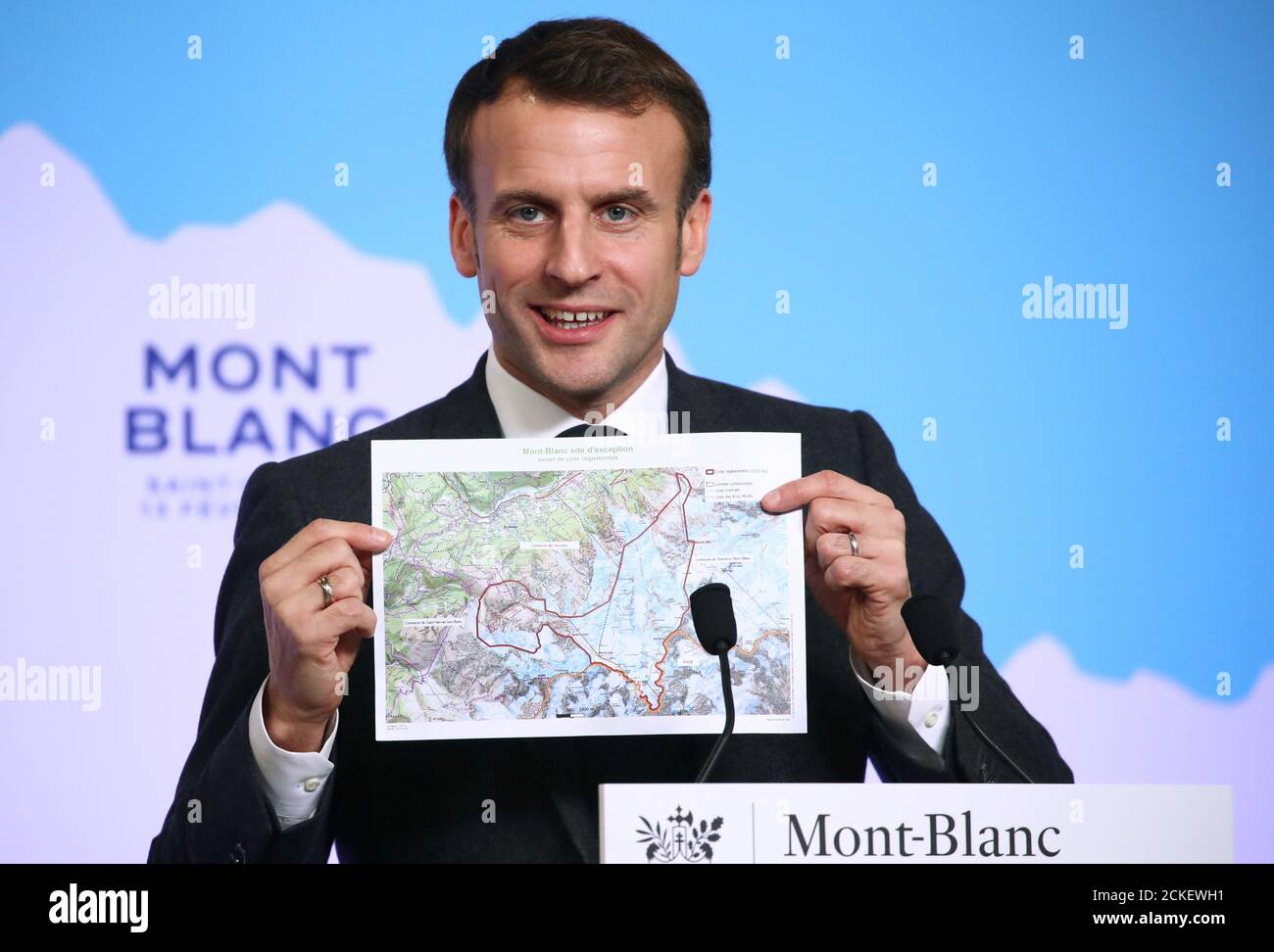 Mont blanc map hi-res stock photography and images - Alamy