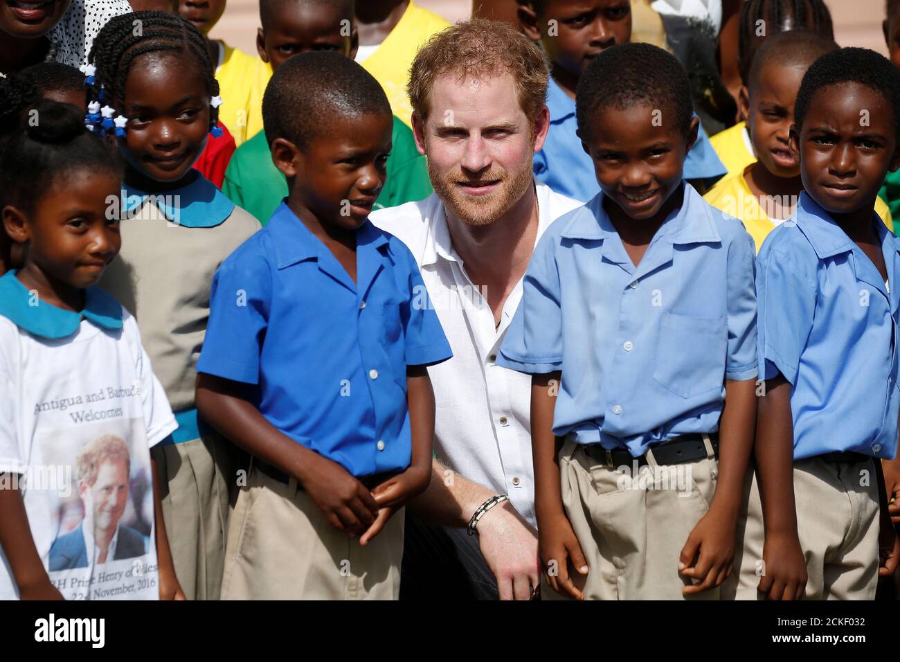 Prince harry poses for hi-res stock photography and images - Alamy