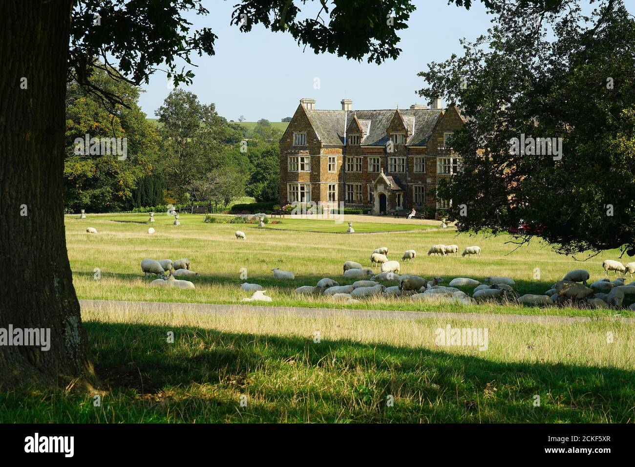 Abbey retreat hi-res stock photography and images - Alamy