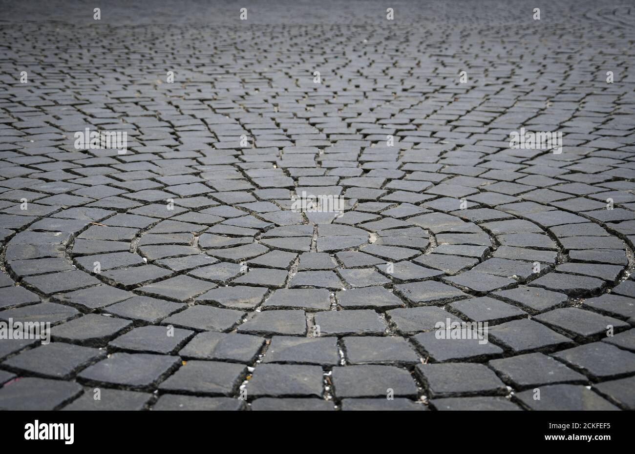 Circular paving stones hi-res stock photography and images - Alamy