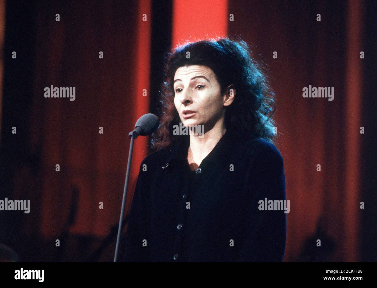 Italienische Opernsängerin Lucia Alibarti bei einem Auftritt, 1999 ...