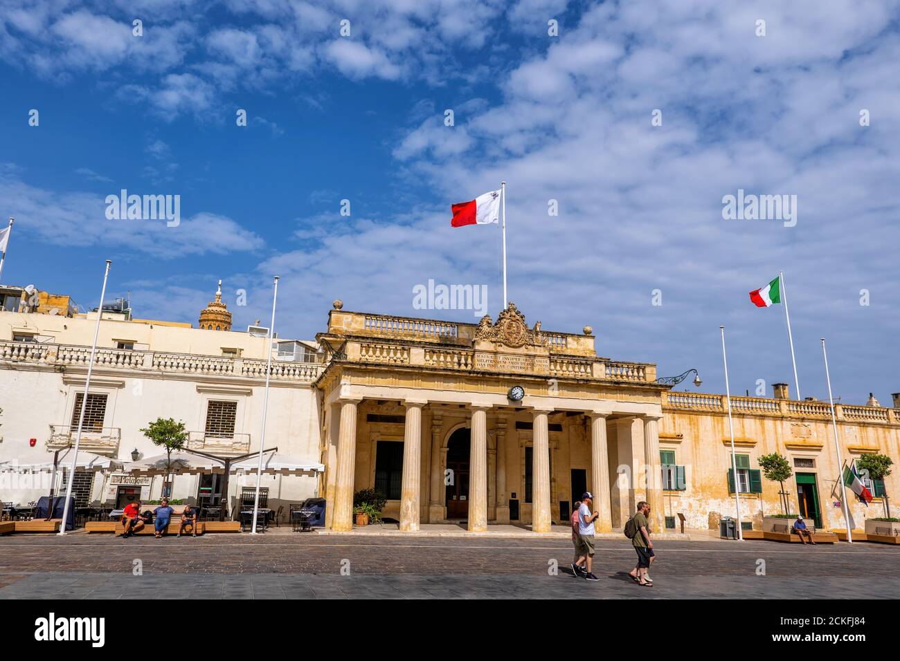 Guardhouse hi-res stock photography and images - Alamy
