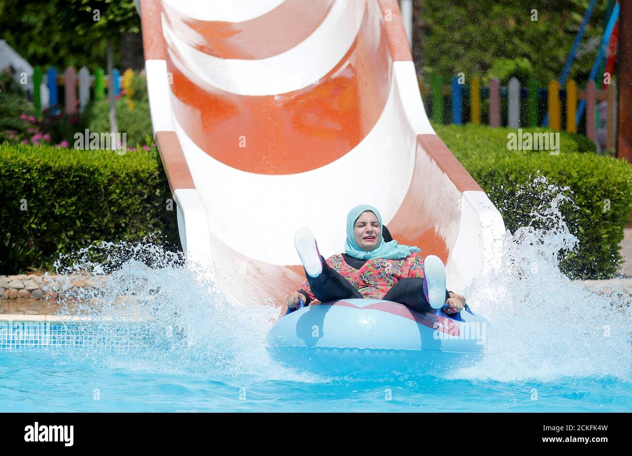 Water chute ride hi-res stock photography and images - Alamy