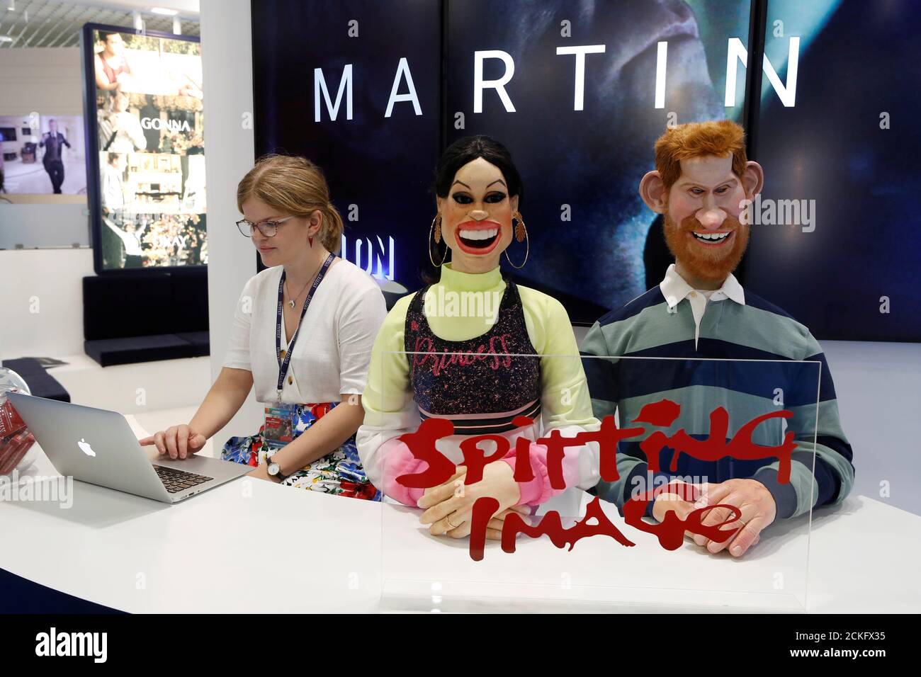 The puppets of spitting image hi-res stock photography and images - Alamy