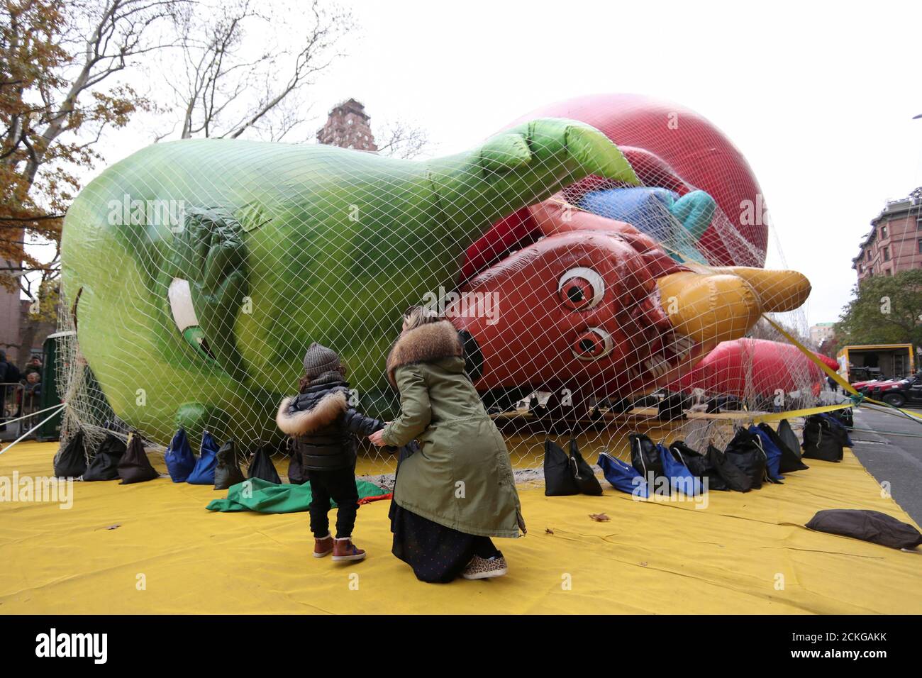 The grinch is in the parade hi-res stock photography and images - Alamy