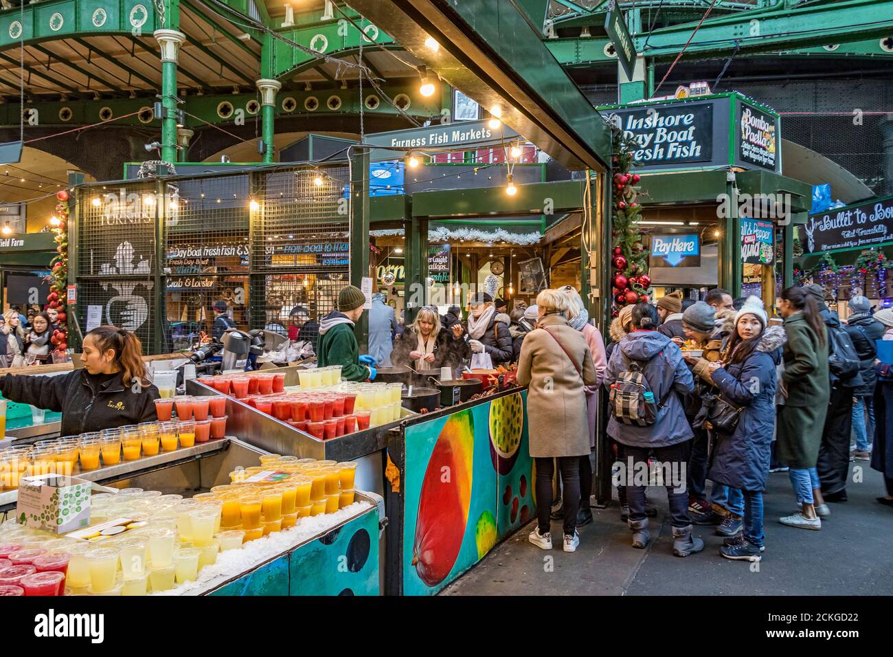 Fresh juice stall hi-res stock photography and images - Alamy