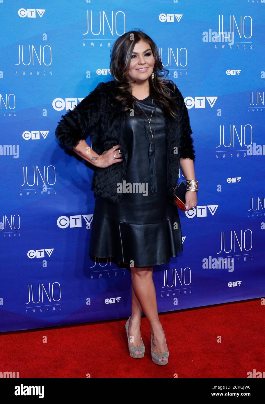 Crystal Shawanda High Resolution Stock Photography and Images - Alamy