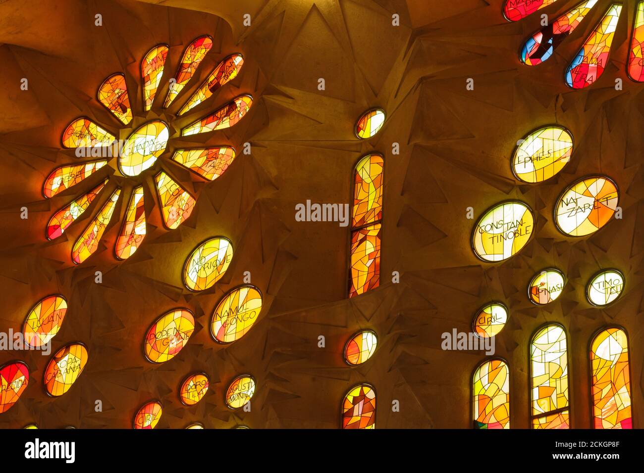 Stained-glass windows of the Sagrada Família (Basílica de la Sagrada ...