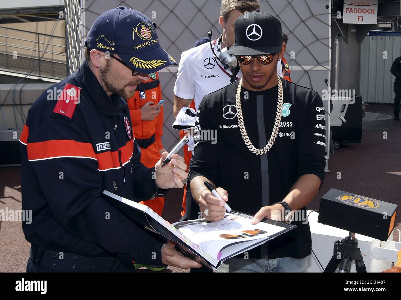 Lewis hamilton signs autographs formula hi-res stock photography and ...