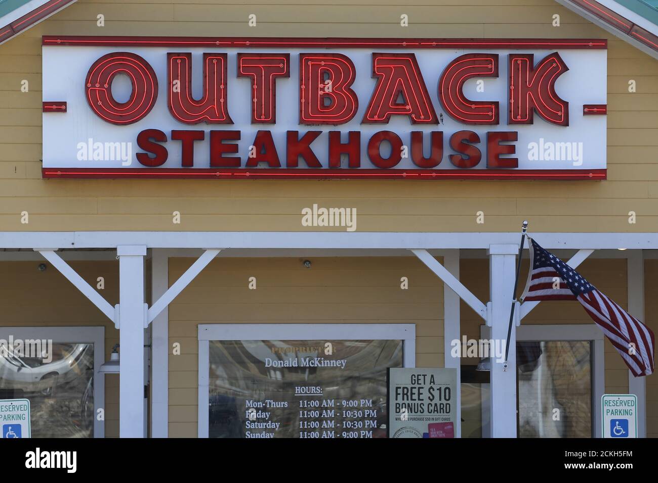 Outback steakhouse hi-res stock photography and images - Alamy