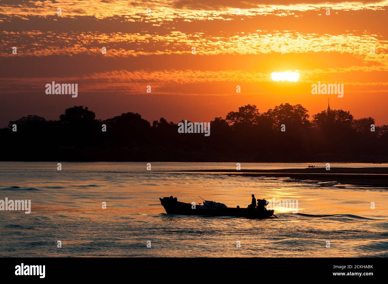 Irrawaddy delta hi-res stock photography and images - Alamy