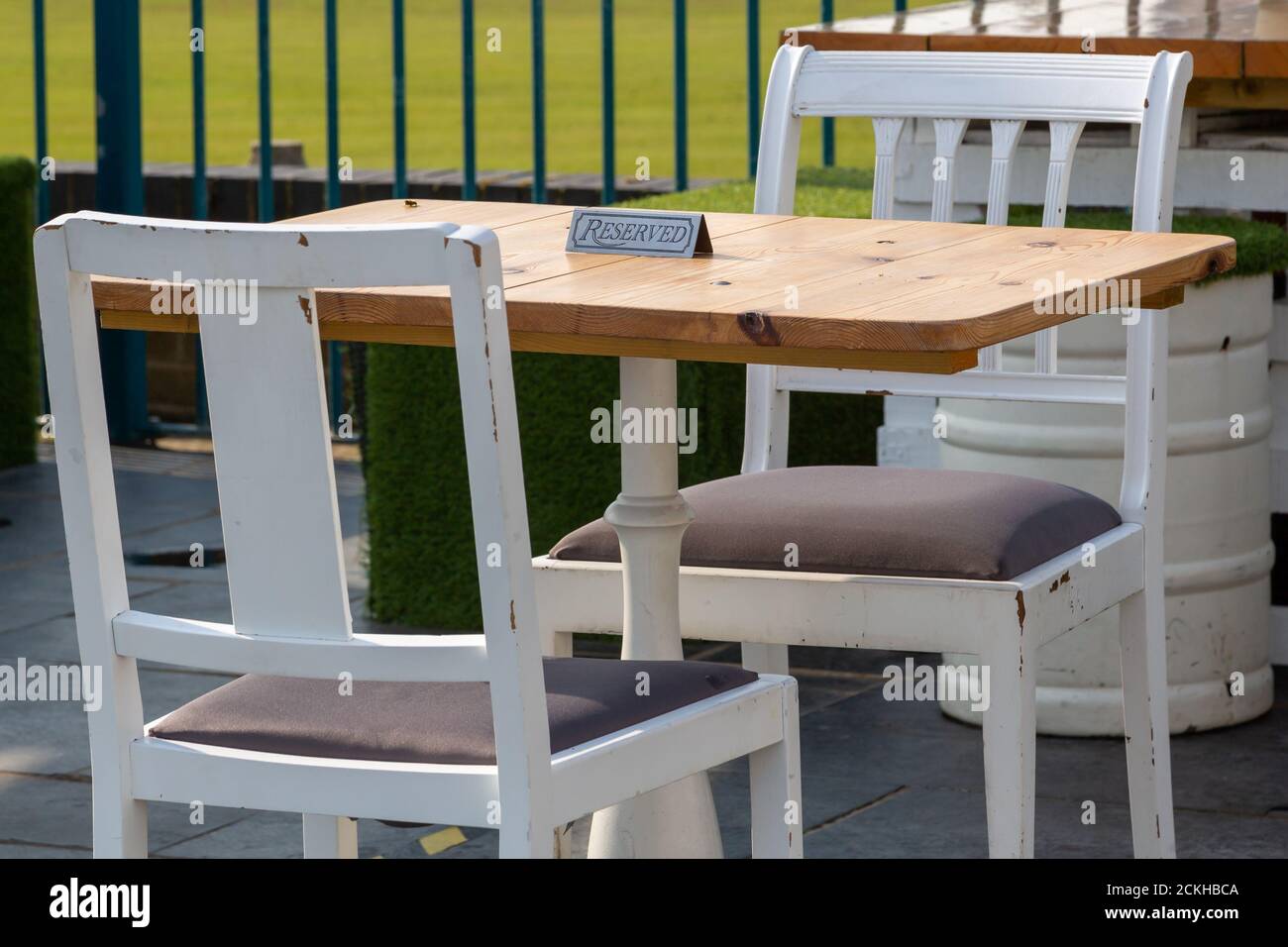 Dining tables table hi-res stock photography and images - Alamy