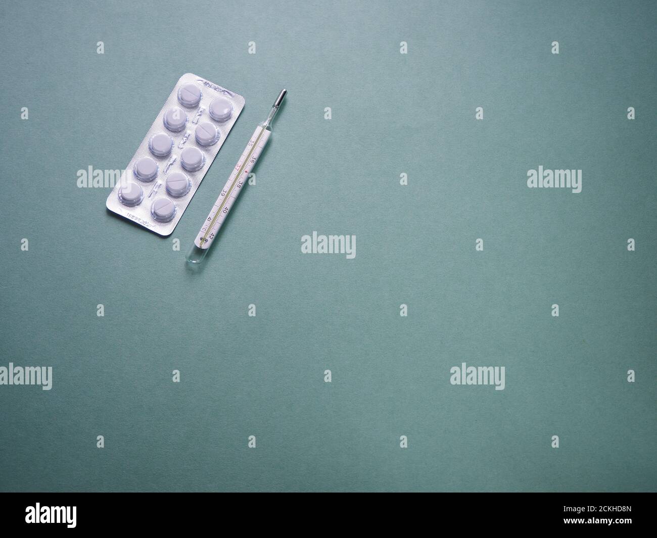 Blister pack of tablets hi-res stock photography and images - Alamy