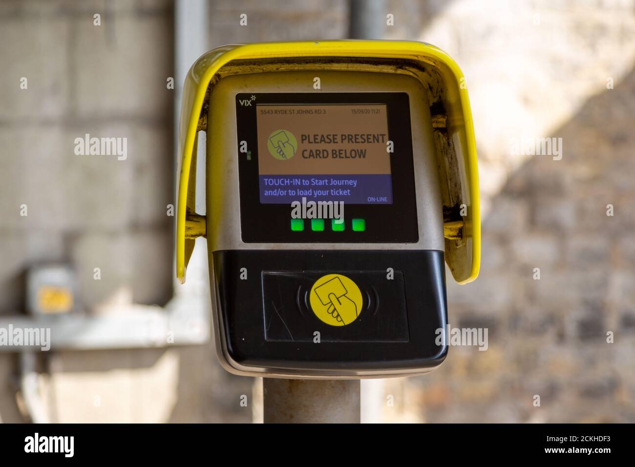 Oyster card ticket machine hi-res stock photography and images - Alamy