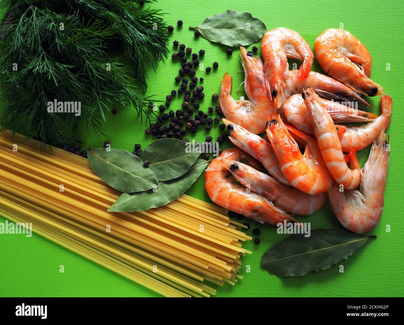 Royal prawns hi-res stock photography and images - Alamy