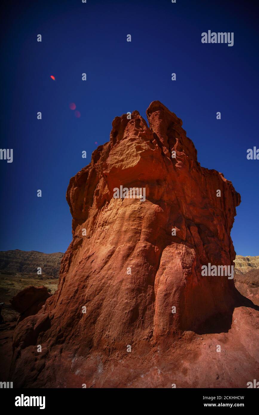 The mushroom rock at Timna valley. Natural Rock formations, Timna ...