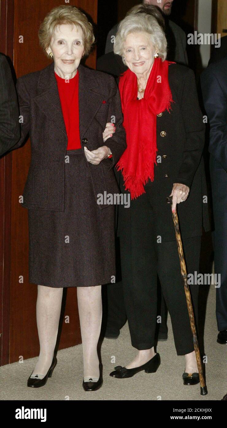 Bob hope museum hi-res stock photography and images - Alamy