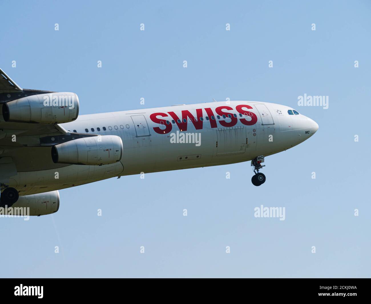 Plane Landing / Take-off Stock Photo - Alamy