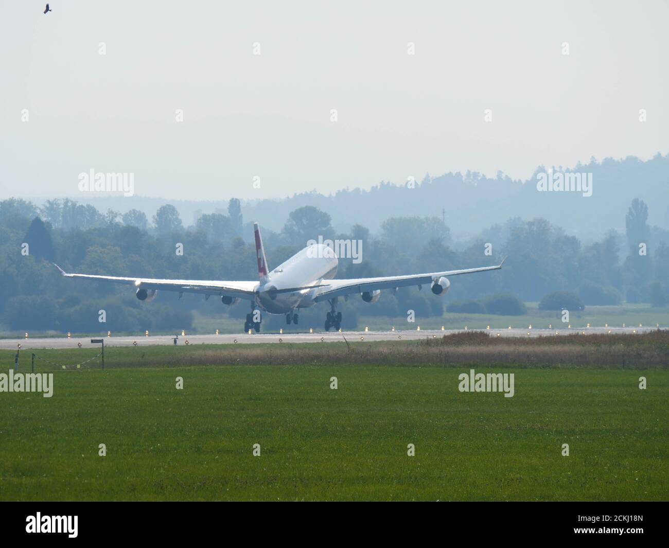 Plane Landing / Take-off Stock Photo - Alamy