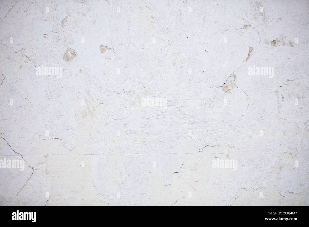 Painted concrete wall with scratches and cracks Stock Photo - Alamy