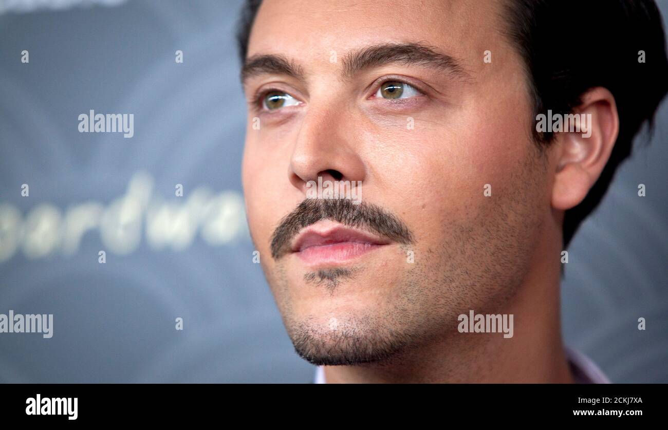 Jack huston boardwalk empire hi-res stock photography and images - Alamy