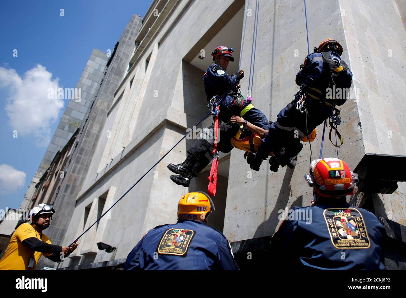 Paramedic mexico hi-res stock photography and images - Alamy
