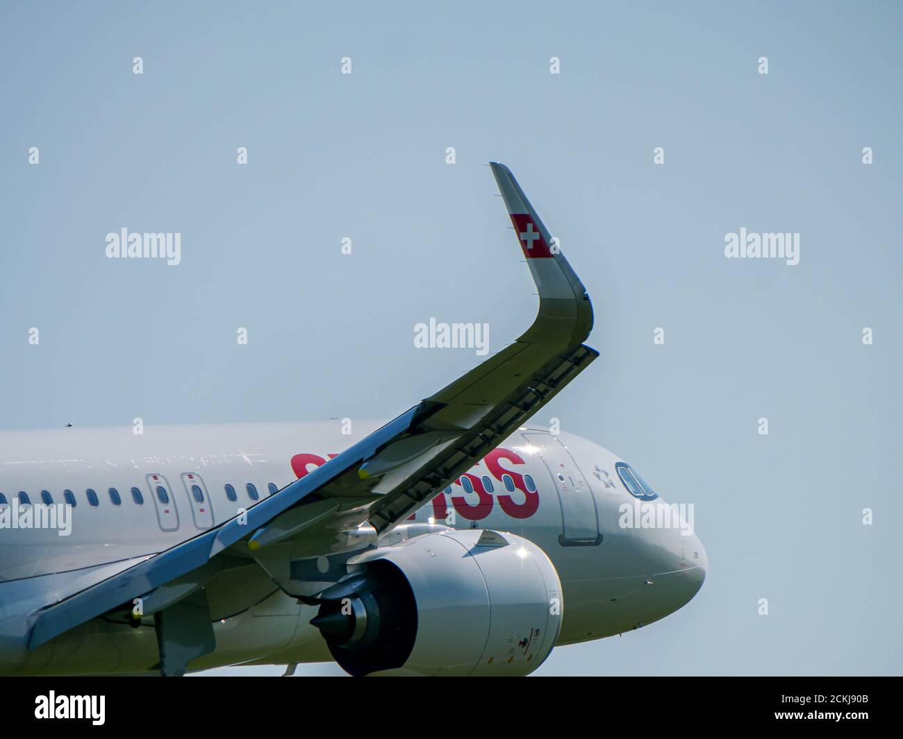 Swissair a320 jet airliner hi-res stock photography and images - Alamy