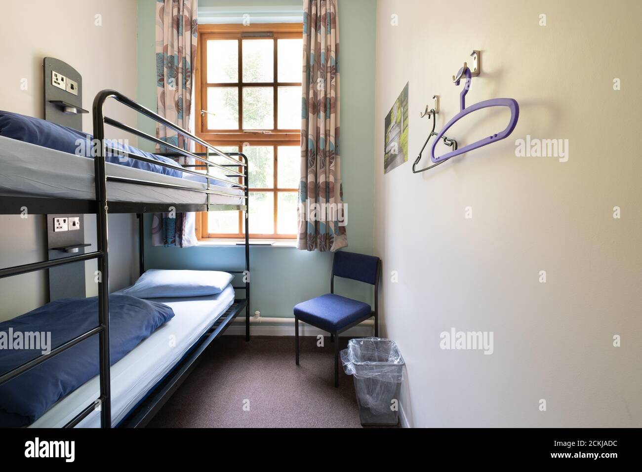 Hostel room bunk beds hi-res stock photography and images - Alamy