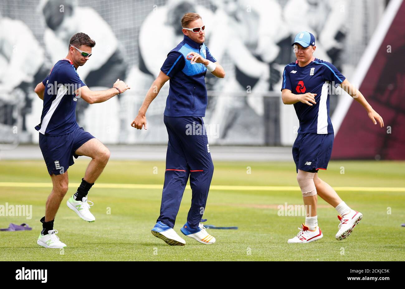 Gary ballance england nets hi-res stock photography and images - Alamy
