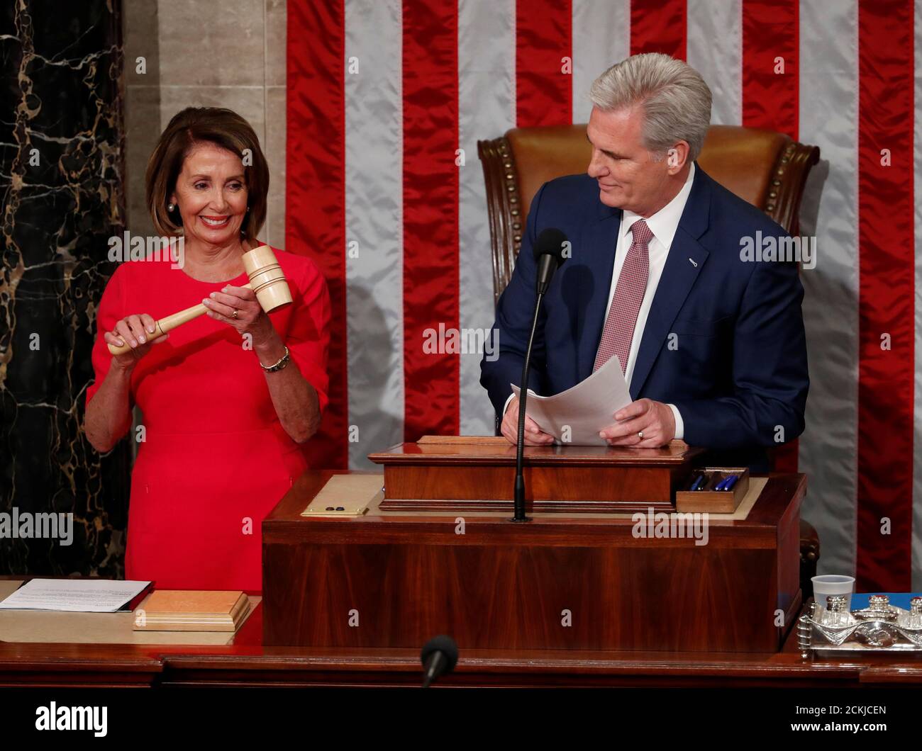 Kevin mccarthy gavel hi-res stock photography and images - Alamy