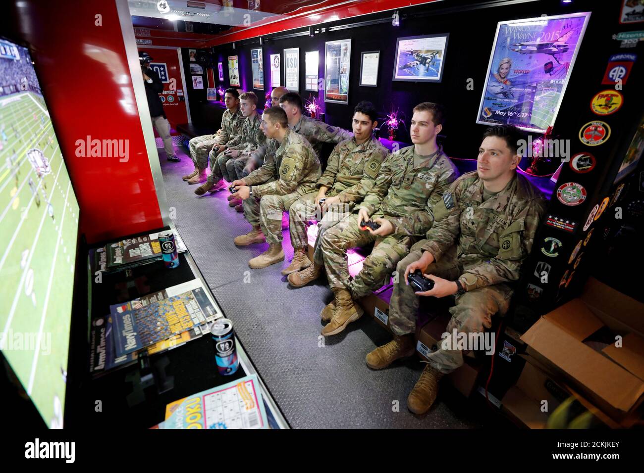 Mobile infantry hi-res stock photography and images - Alamy