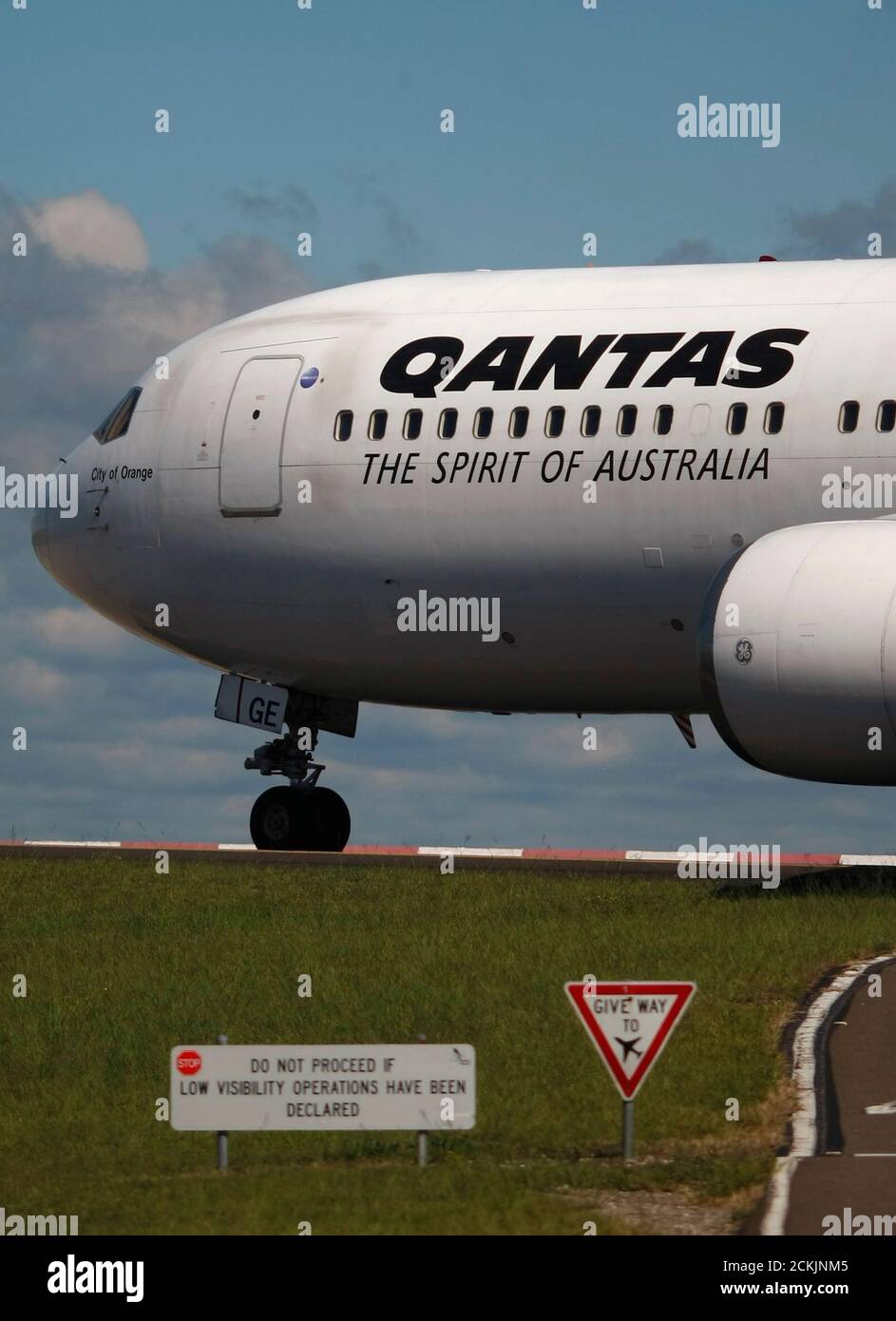 Australian Airport Signs High Resolution Stock Photography and Images ...