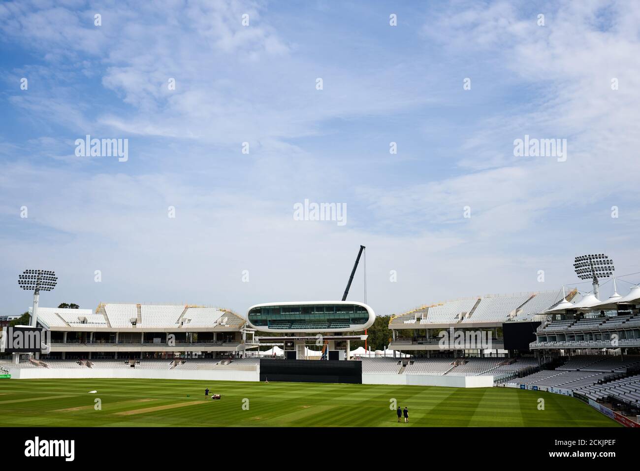 Compton edrich stands hi-res stock photography and images - Alamy