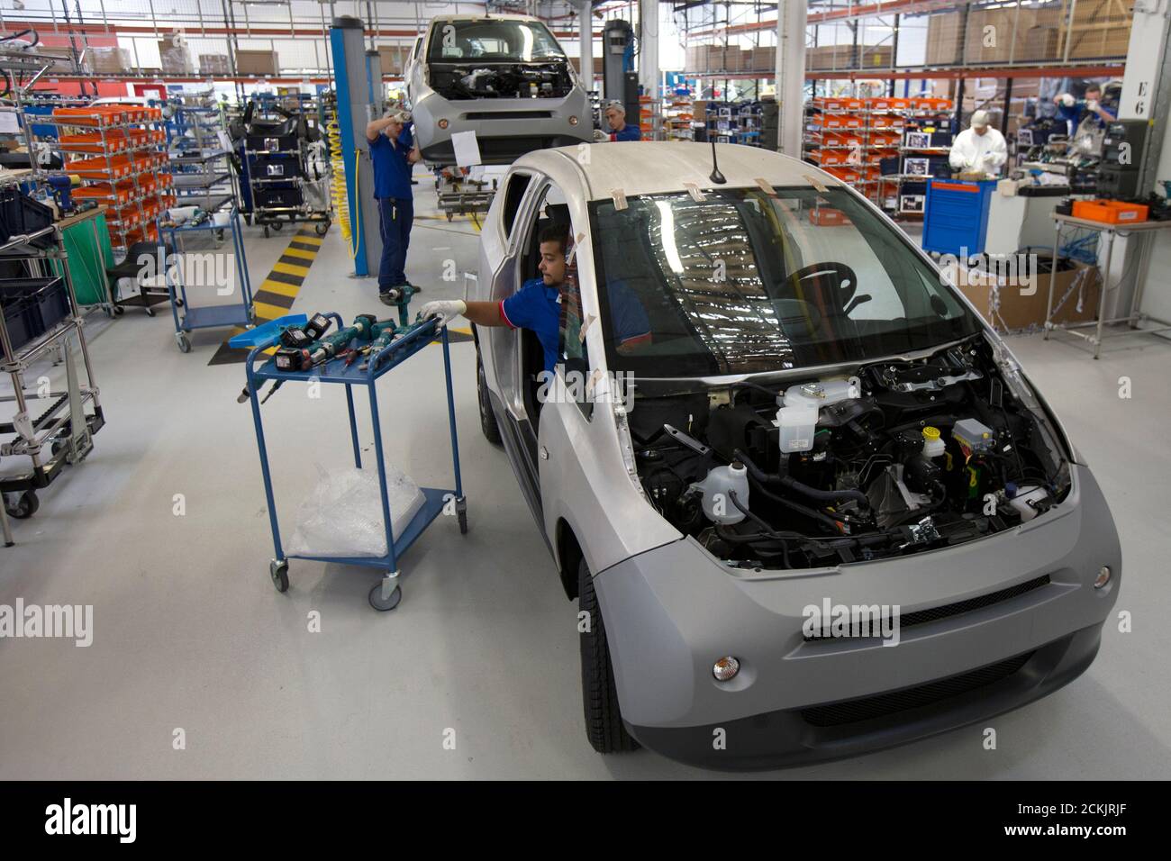 All electric bollore bluecar hi-res stock photography and images - Alamy
