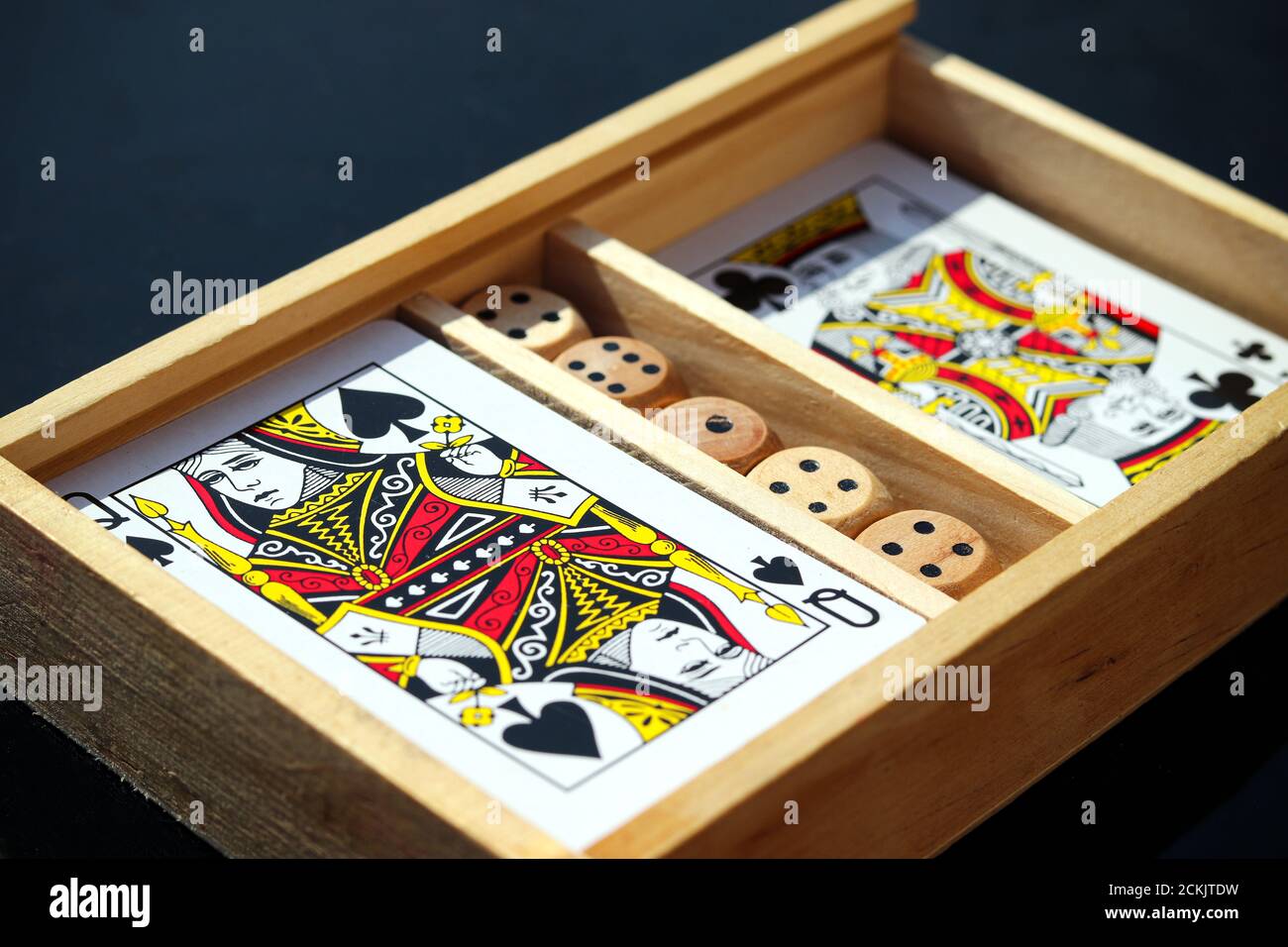 Playing cards suit clubs hi-res stock photography and images - Alamy