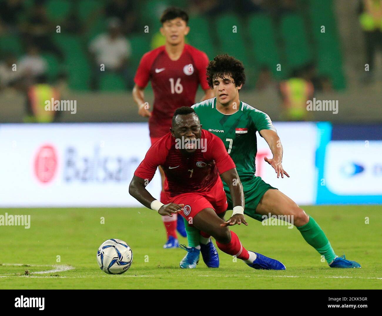 Basra stadium High Resolution Stock Photography and Images - Alamy