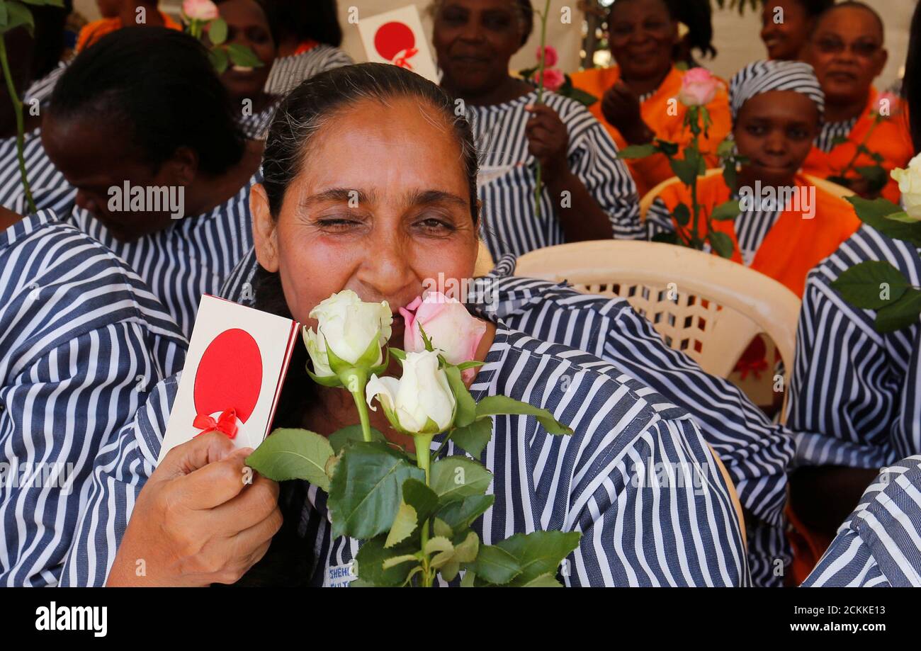 Female behind odd hi-res stock photography and images - Alamy