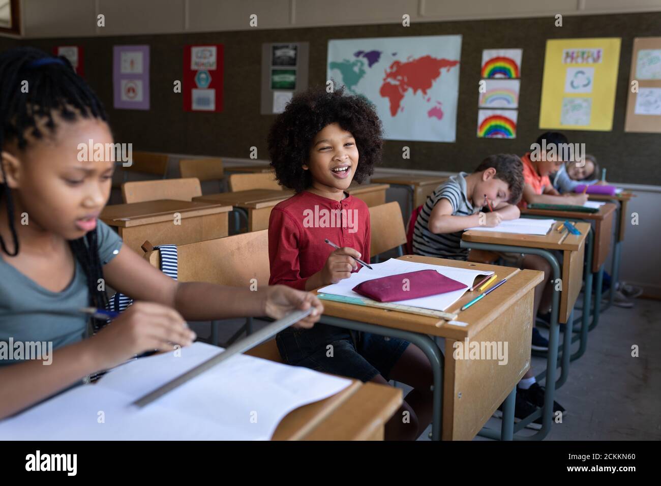 Group studying hi-res stock photography and images - Alamy