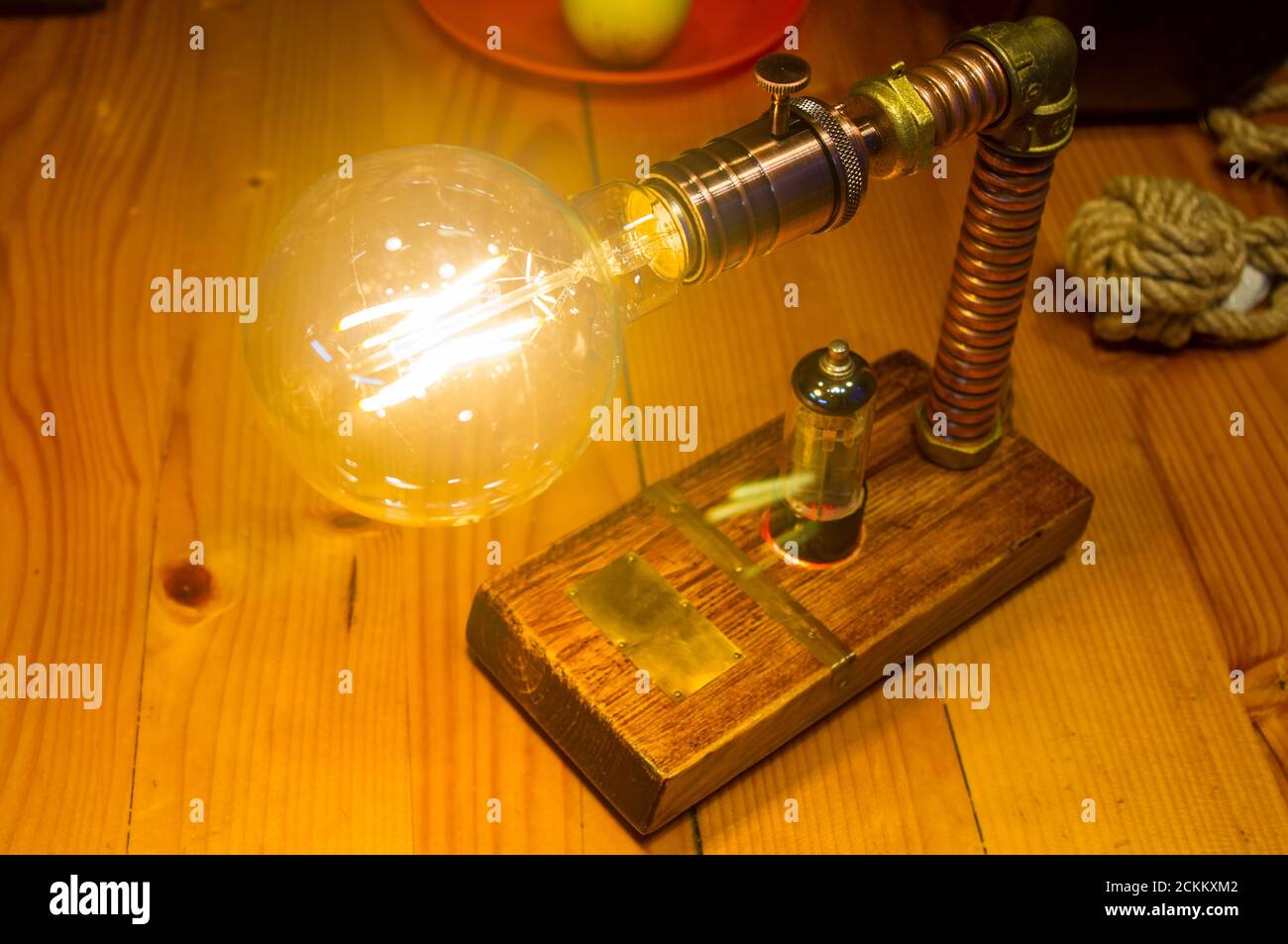 Light fixture handmade in vintage style, wooden case and radio tube ...