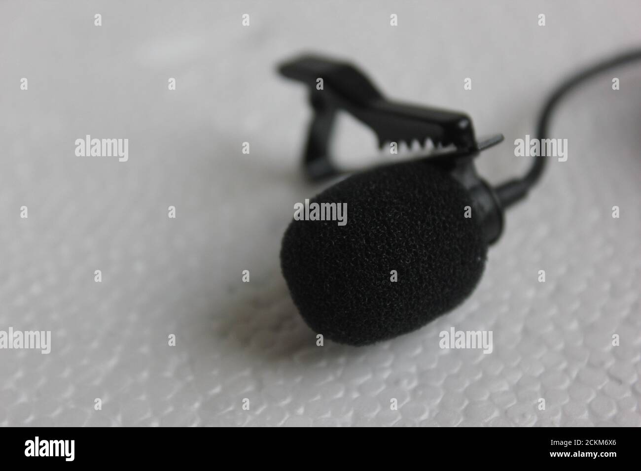 Lapel microphone hi-res stock photography and images - Alamy