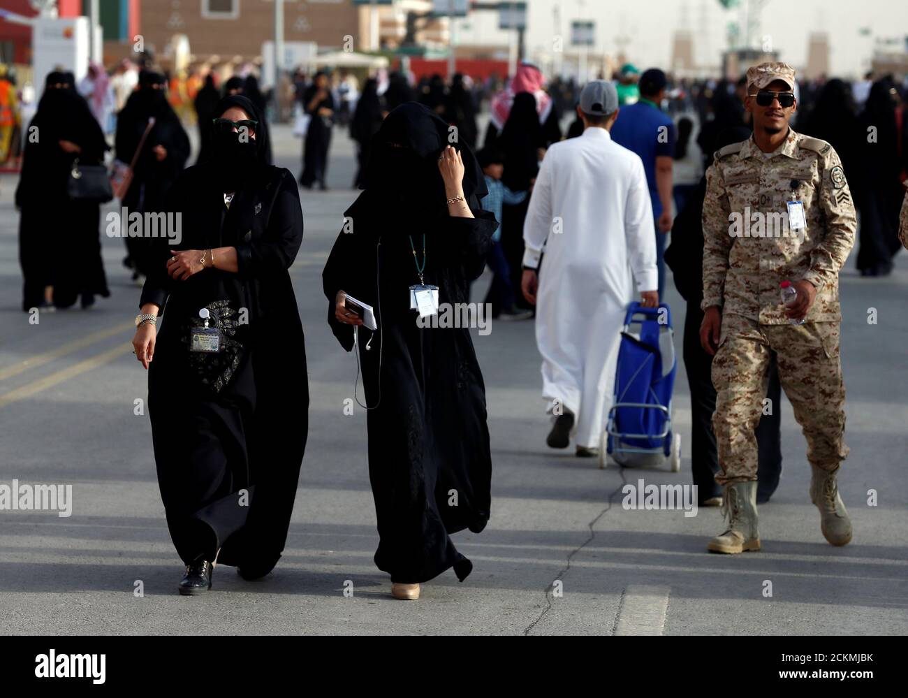 Janadriyah festival in saudi arabia hi-res stock photography and images ...