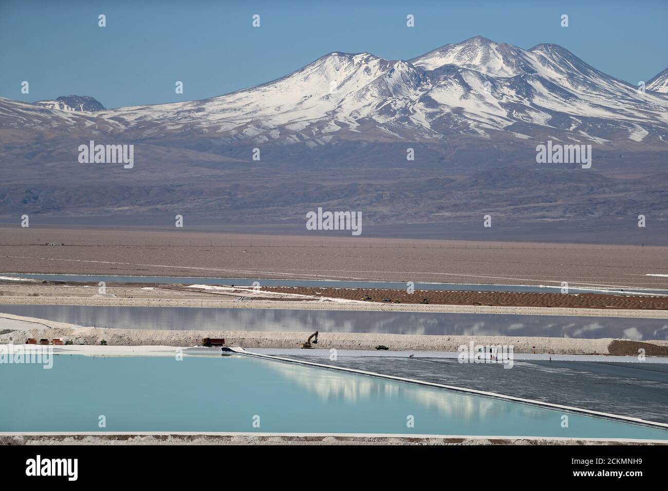 Lithium Mine Chile High Resolution Stock Photography and Images - Alamy