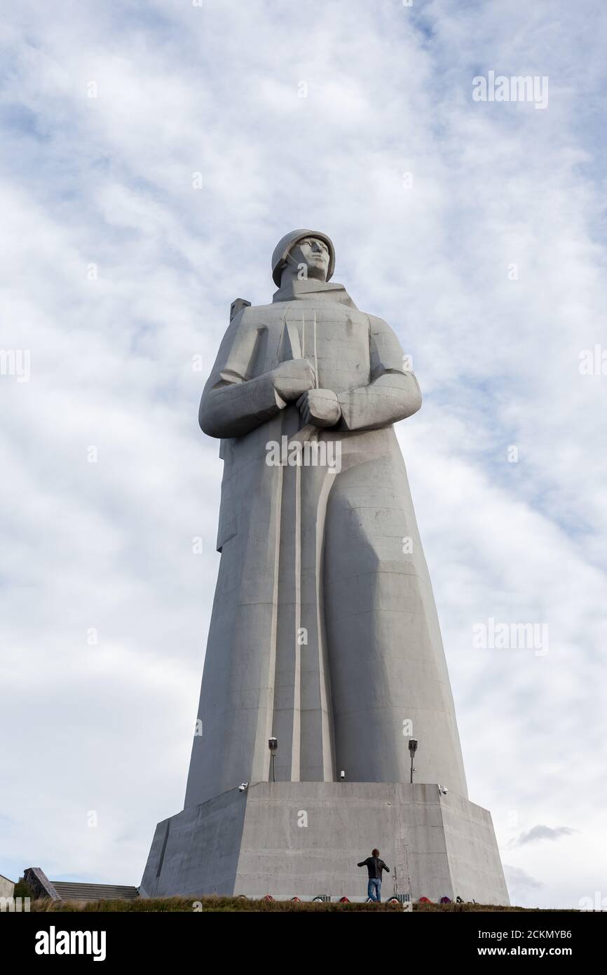 Soldiers and sailor memorial statue sculpture hi-res stock photography ...