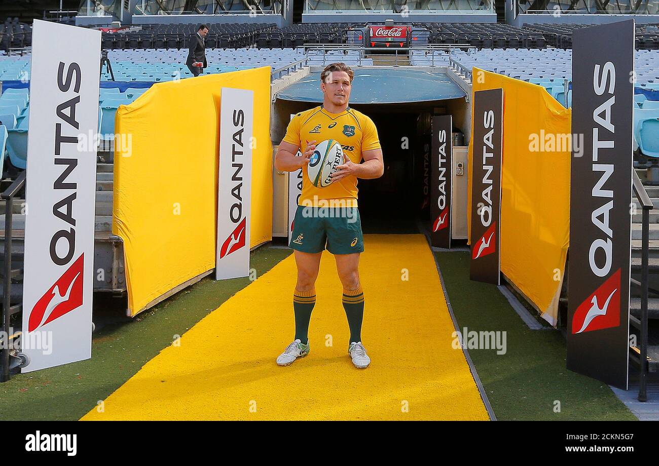 Michael hooper australia rugby hi-res stock photography and images - Alamy