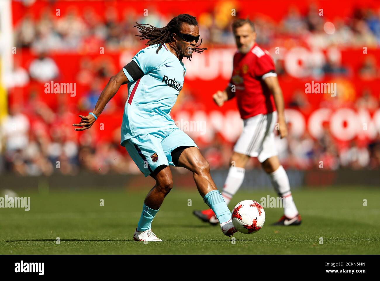 Edgar davids barcelona hi-res stock photography and images - Alamy