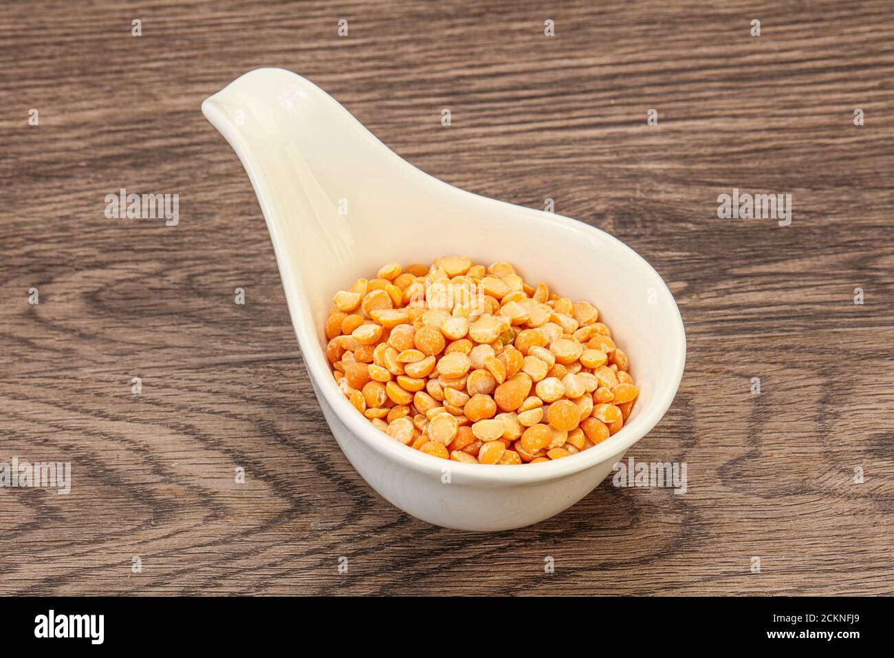 Dry peas for cooking in the bowl Stock Photo - Alamy
